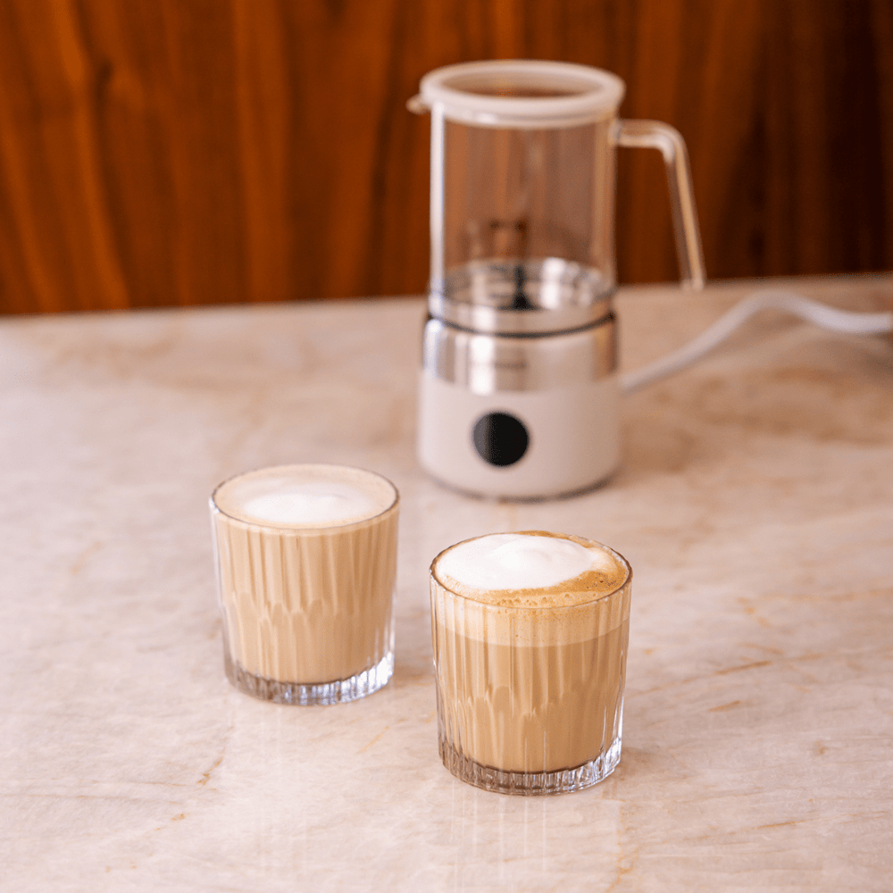 Digitale glazen melkopschuimer beige - Safecourt Kitchen